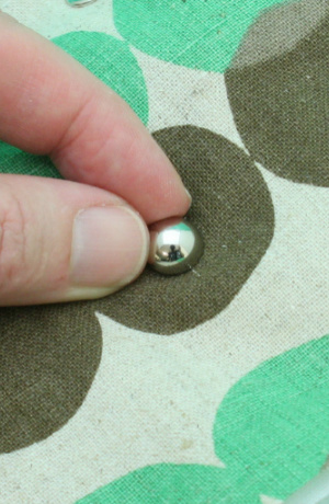 How to Install Screw Based Dome Rivets - BettyBP - Blog